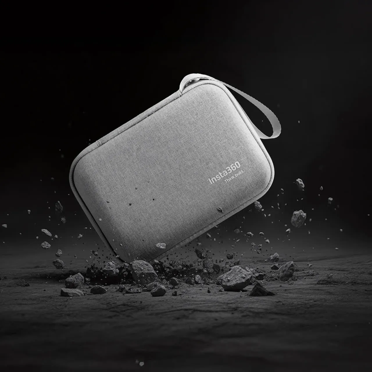 Link 2 Series Carry Case - Accessories - Insta360 Store